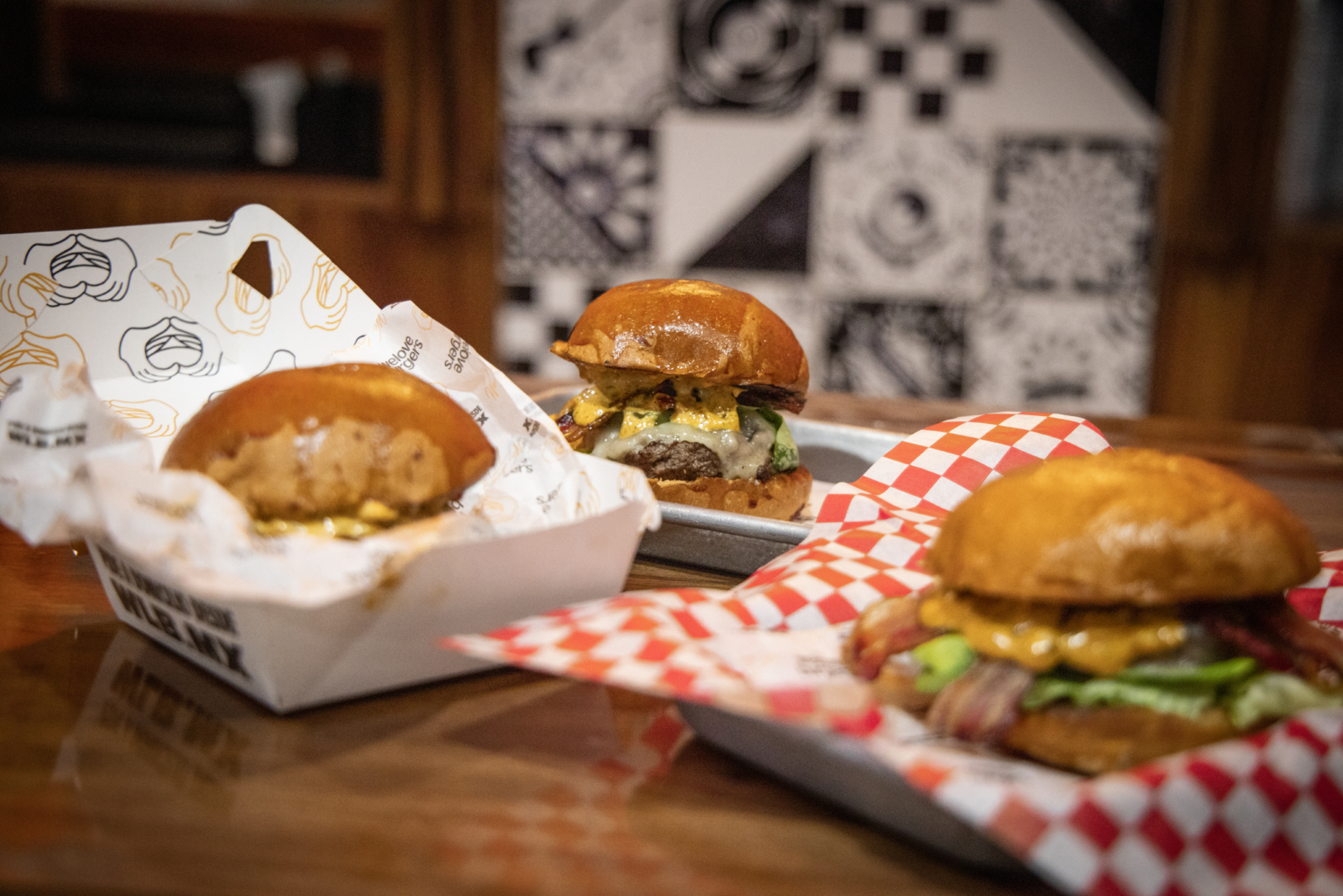 We Love Burgers, festejó a lo grande en House Of Vans - N. A. C. O ...